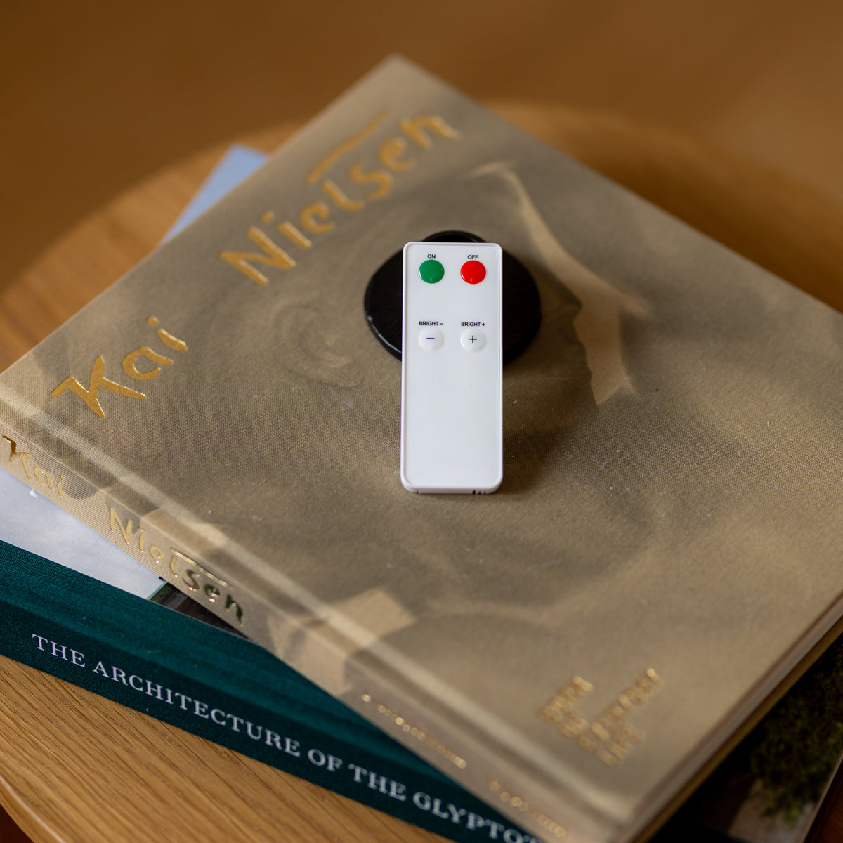 Remote control for Mia, Asta and Ida LED light balls and lamps – LED ...